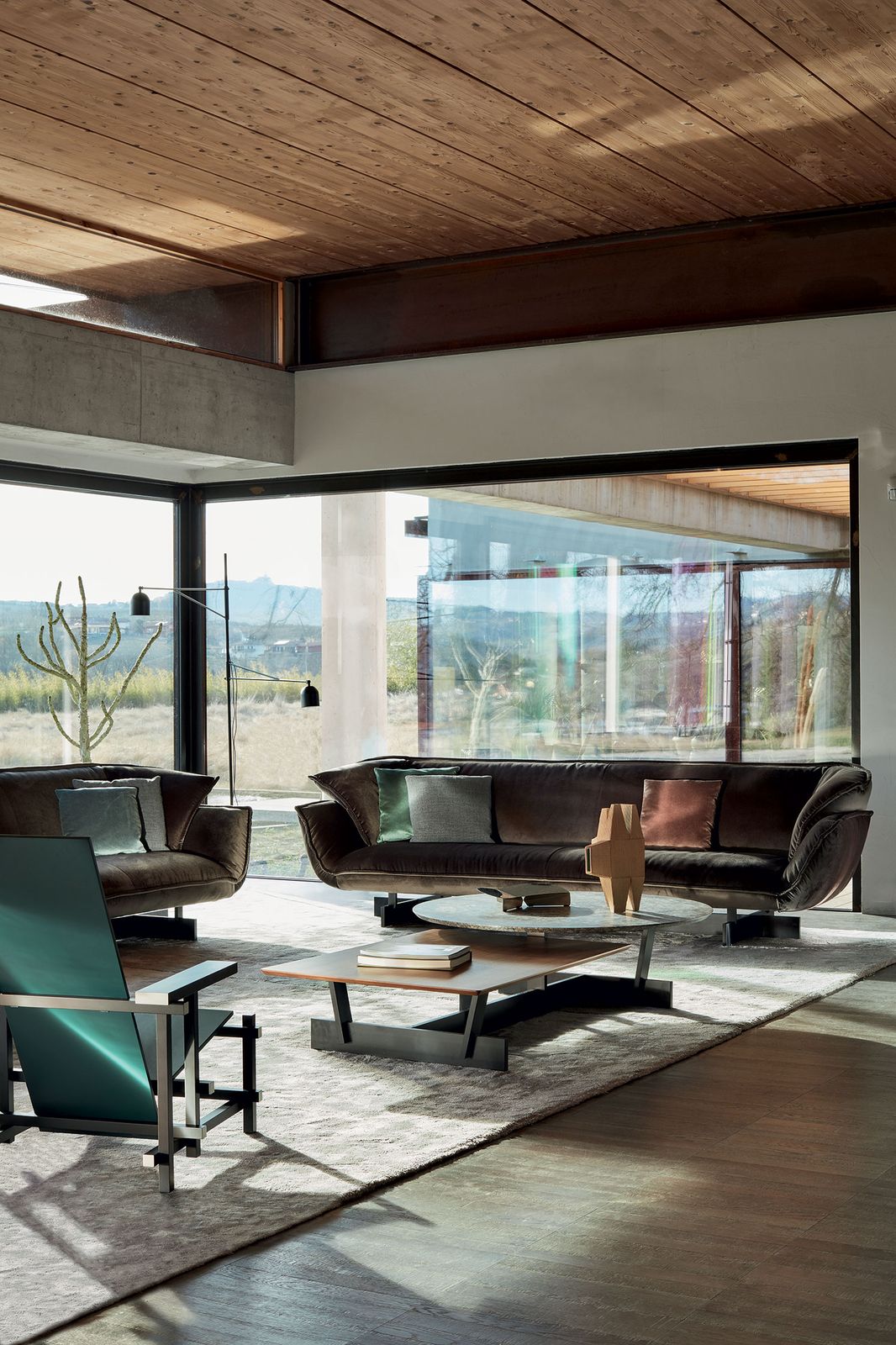 Fringe Interior | Super Beam Sofa System