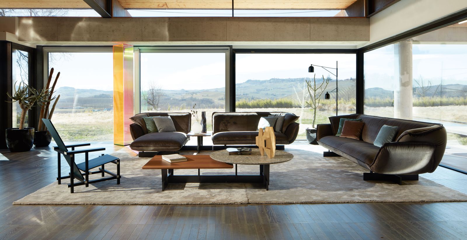 Fringe Interior | Super Beam Sofa System